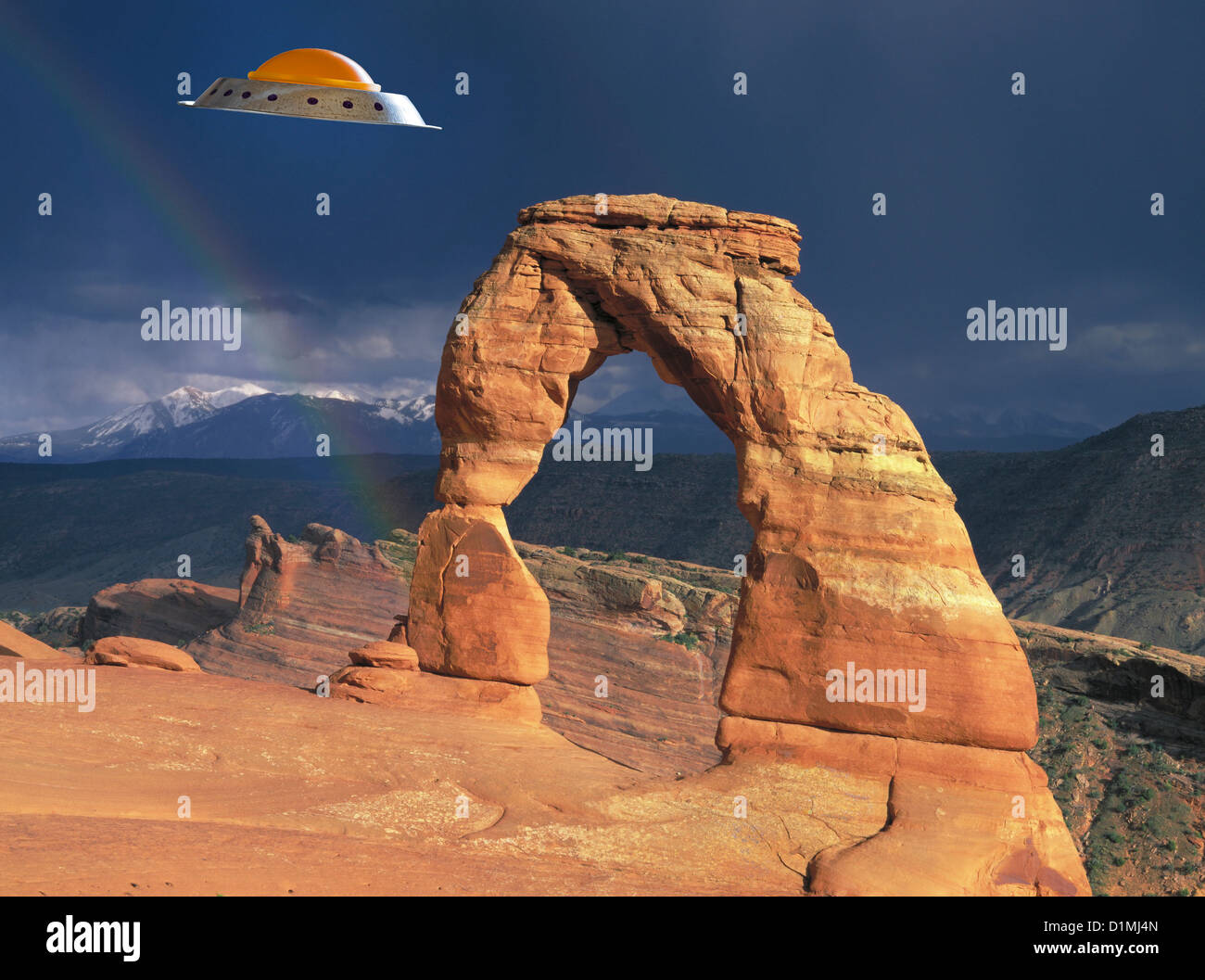 Aliens hi-res stock photography and images - Alamy