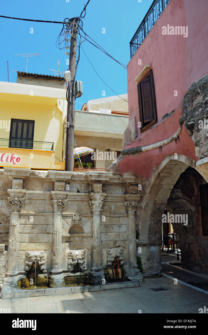 The historic fountain in Rethymnon, Crete, Greece Stock Photo - Alamy
