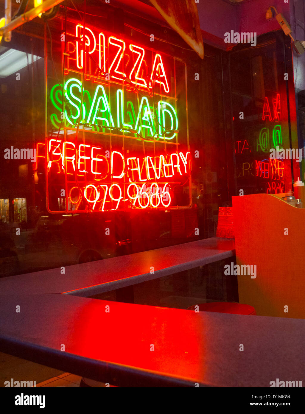 neon pizza sign Stock Photo - Alamy