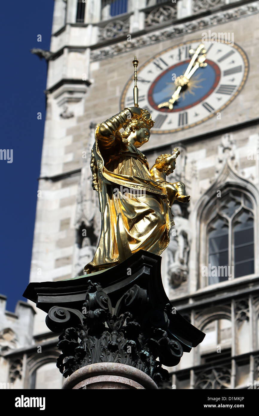 Low german hall house hi-res stock photography and images - Alamy