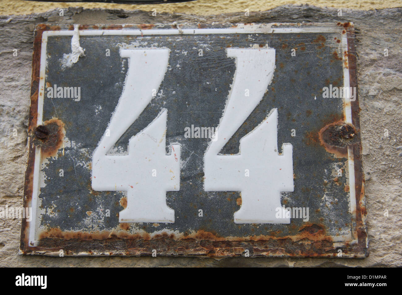 House number 44 sign High Resolution Stock Photography and Images - Alamy