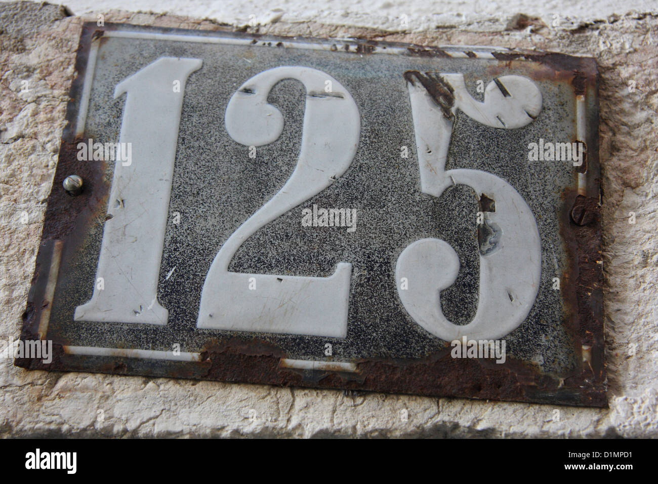 Number 125 sign hi-res stock photography and images - Alamy