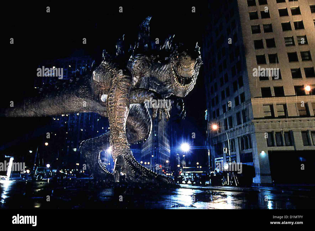 Godzilla movie 1998 hi-res stock photography and images - Alamy