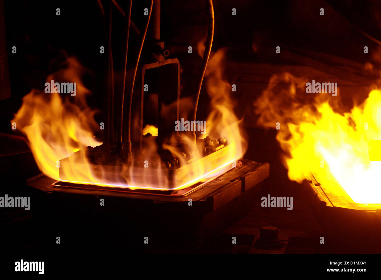 Glass production process hi-res stock photography and images - Alamy
