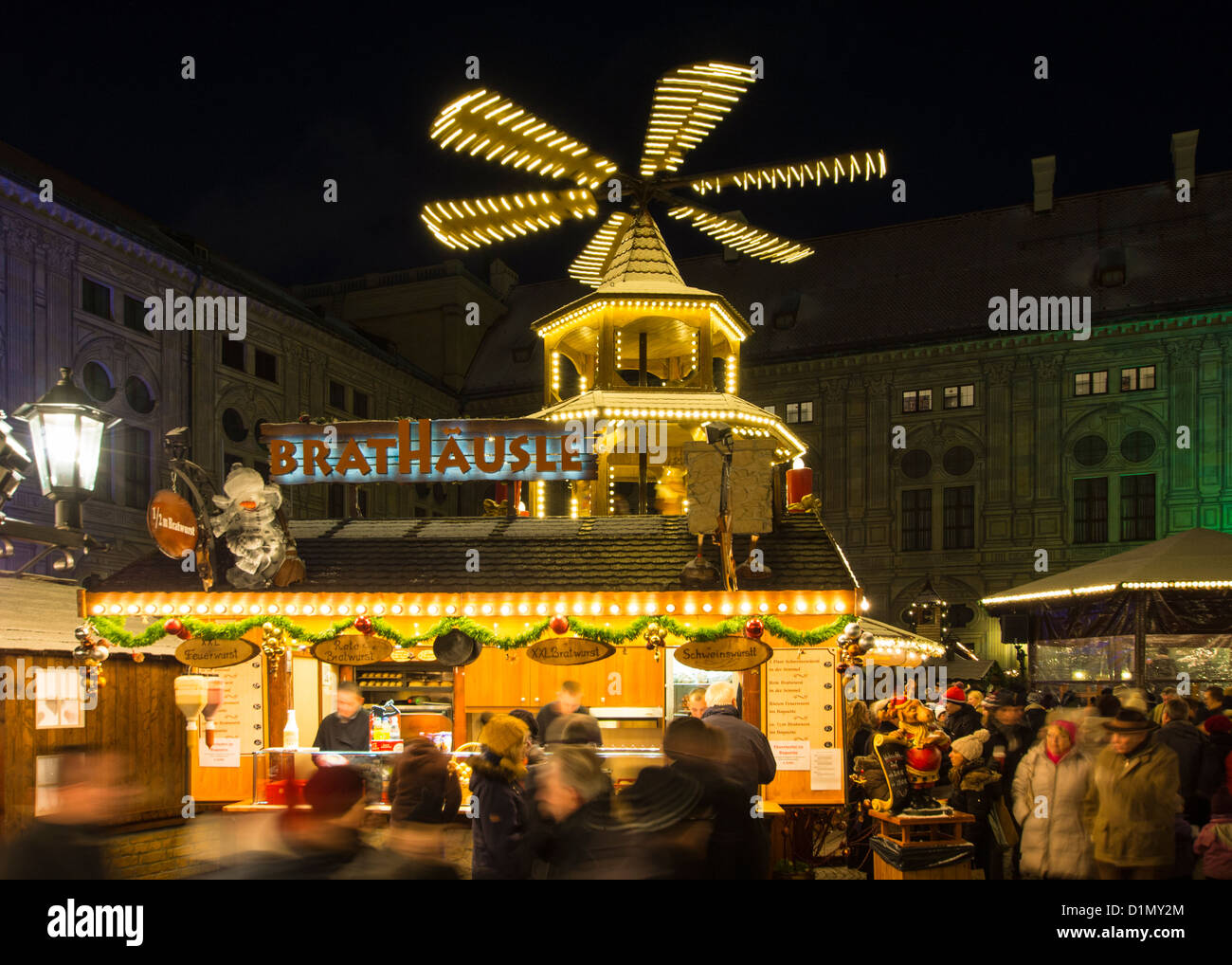 Christmas market in the residence in Munich, Bavaria, Germany Stock ...