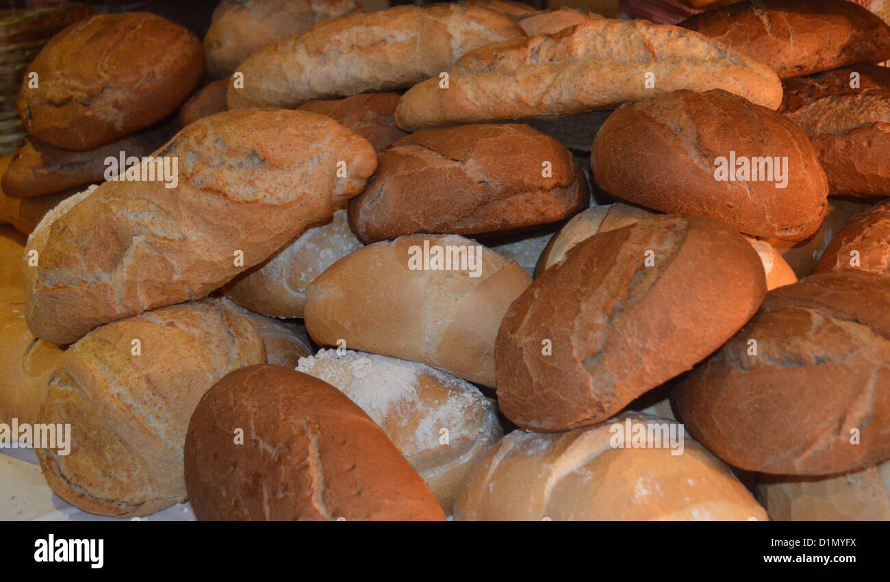Breads bakery display hi-res stock photography and images - Alamy