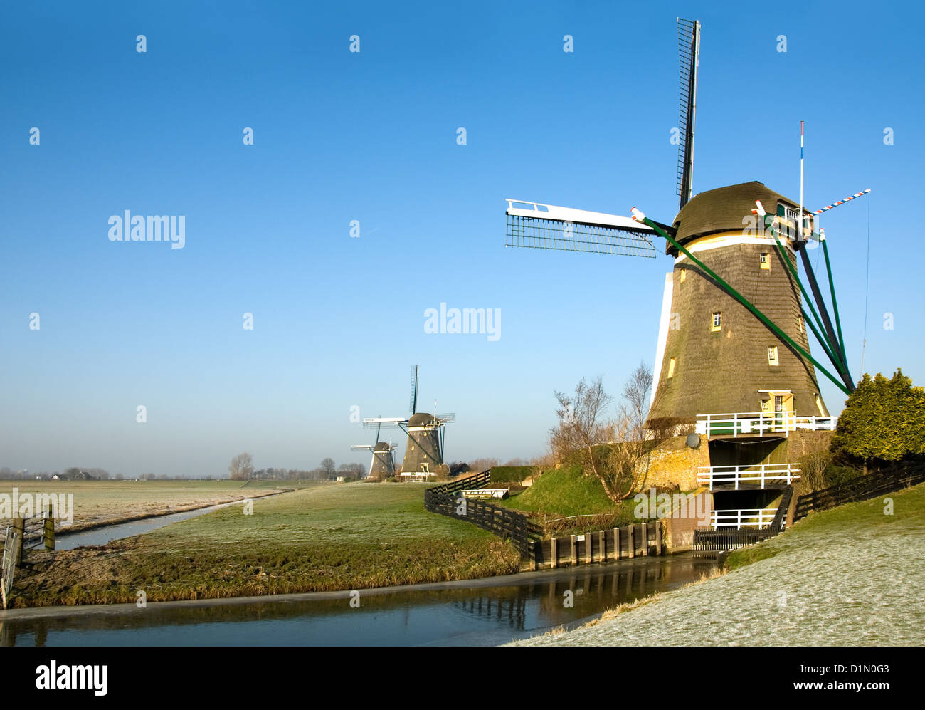 Traditionally dutch architecture hi-res stock photography and images ...