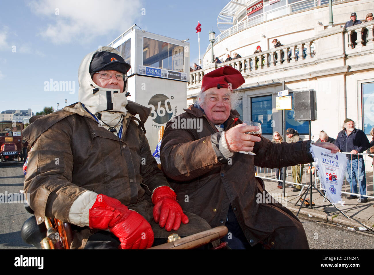 Sir Ray Tindle celebrating crossing the Finish Line in Brighton after ...