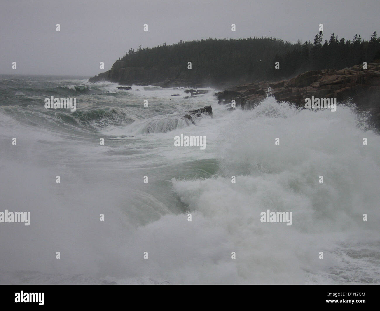 Heavy seas hi-res stock photography and images - Alamy