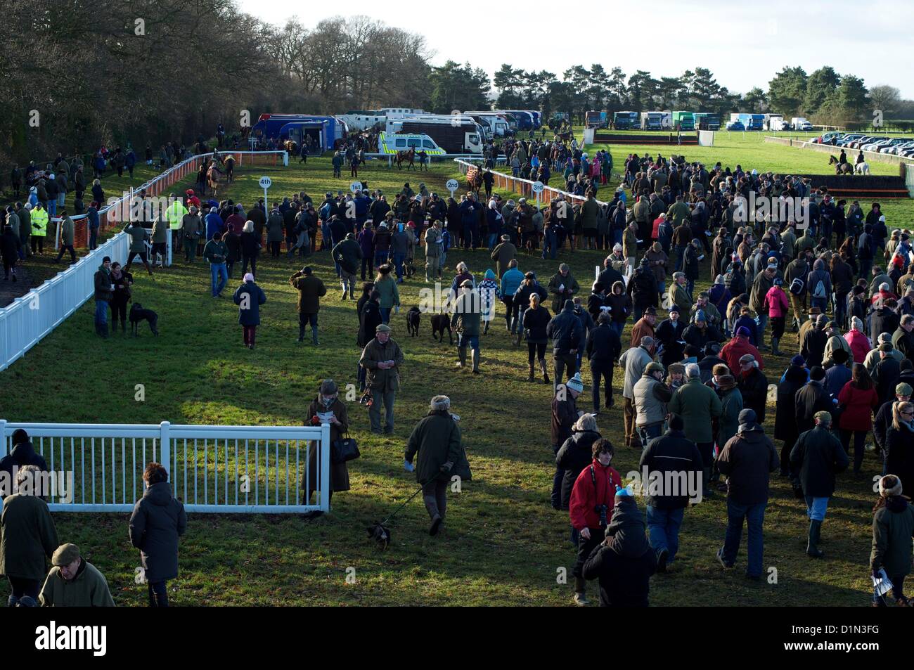 Point to point horse racing hi-res stock photography and images - Alamy