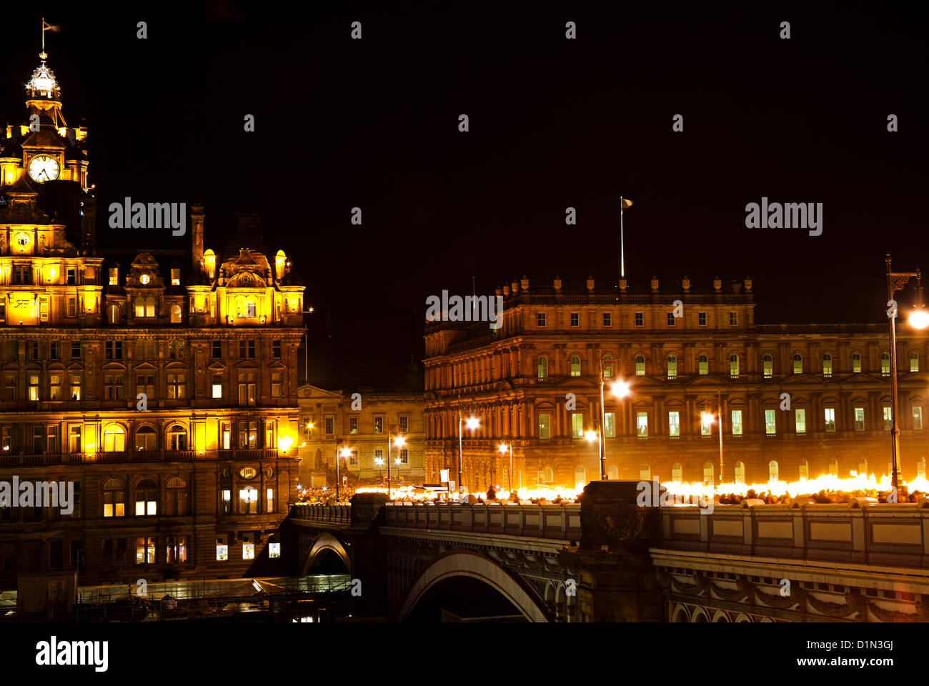 Edinburgh parade torch hi-res stock photography and images - Alamy