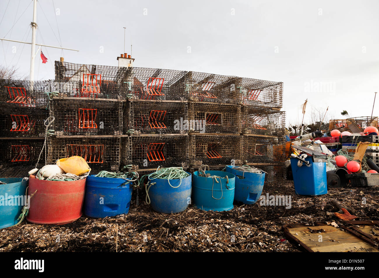 Warsash beach hi-res stock photography and images - Alamy
