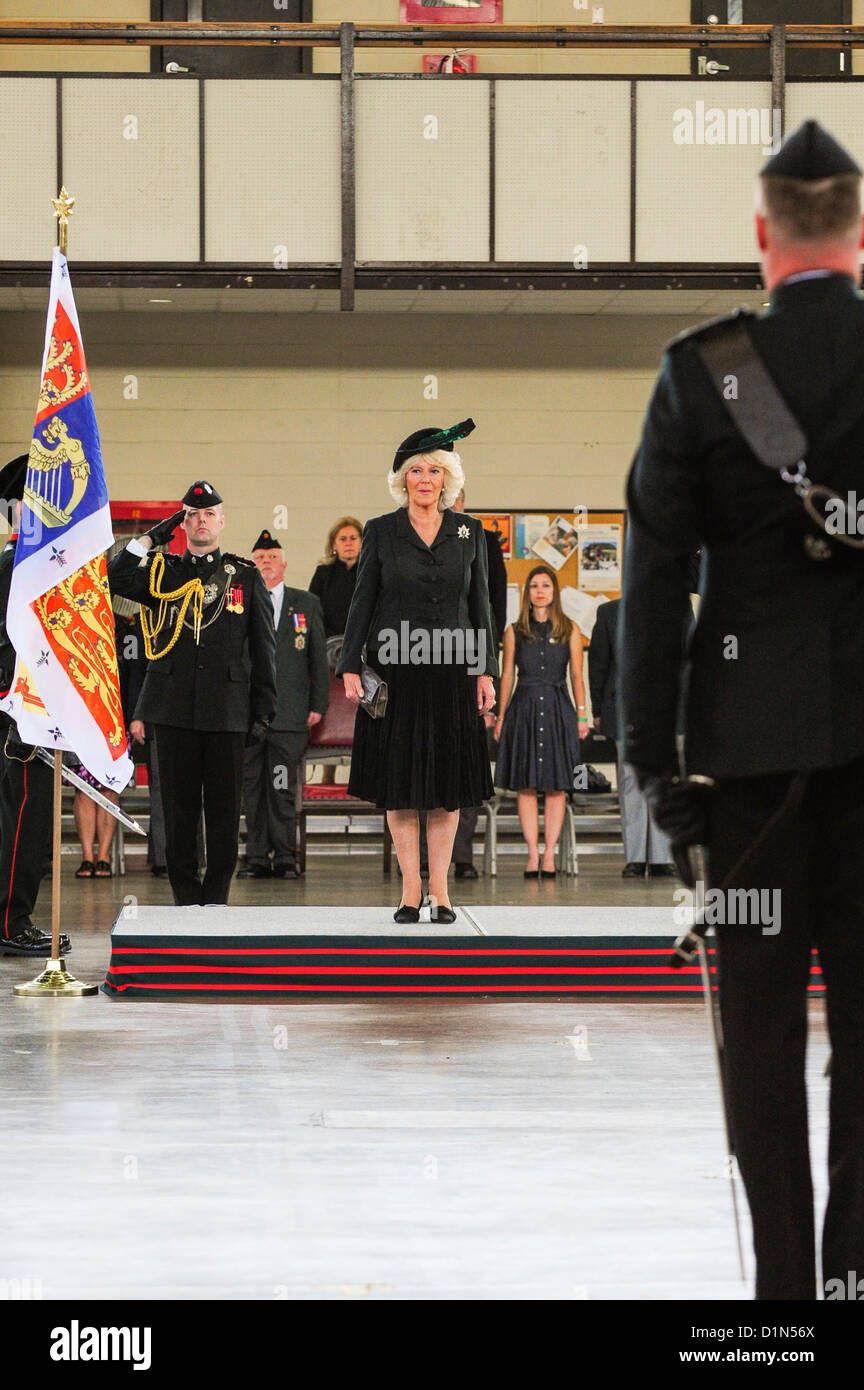 The Duchess of Cornwall arrives in Toronto with the Queens Own Rifles ...