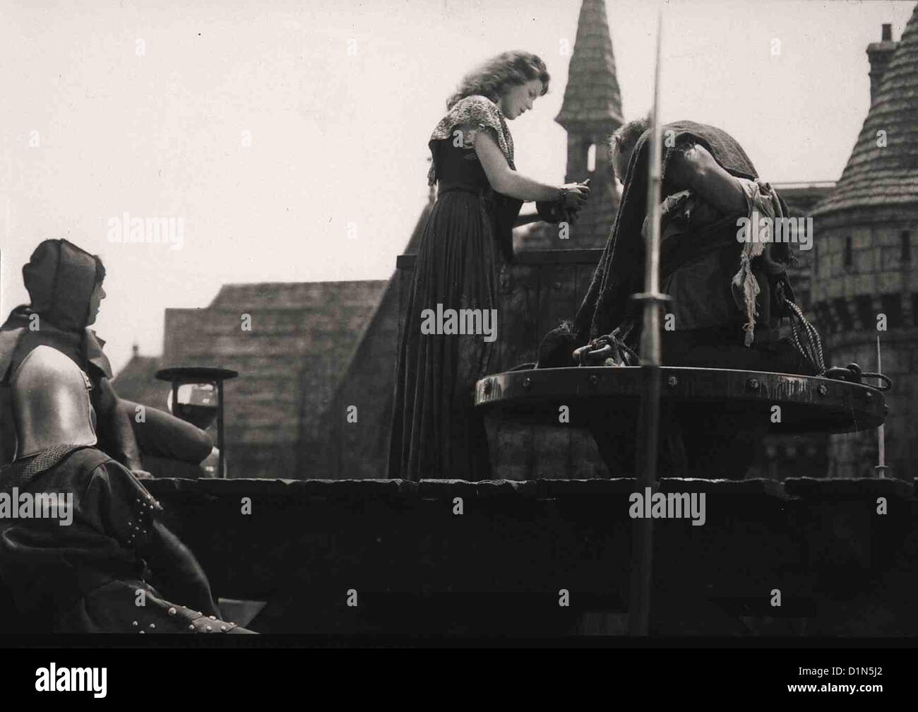 Der Gloeckner Von Notre Dame Hunchback Notre Dame, Maureen O'Hara ...