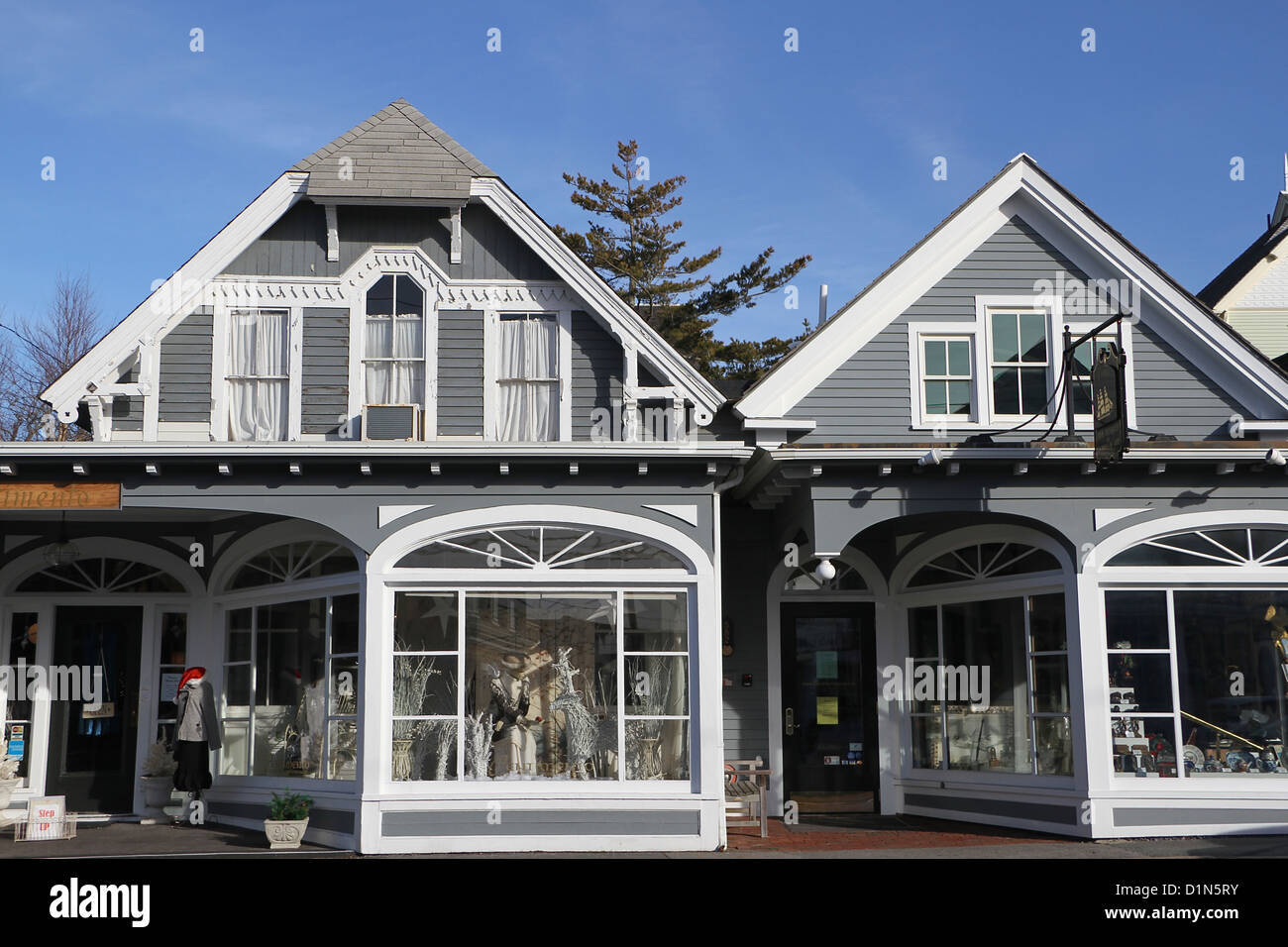Shops in the town of Chatham, Cape Cod, Massachusetts Stock Photo - Alamy
