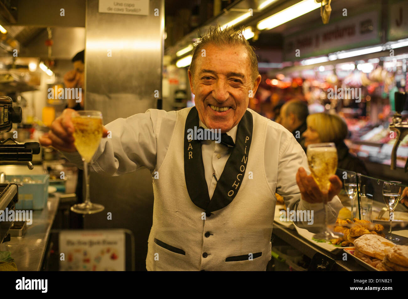 Spain bar food bartender hi-res stock photography and images - Alamy