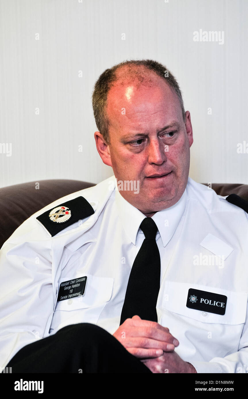 Police service northern ireland badge hi-res stock photography and ...