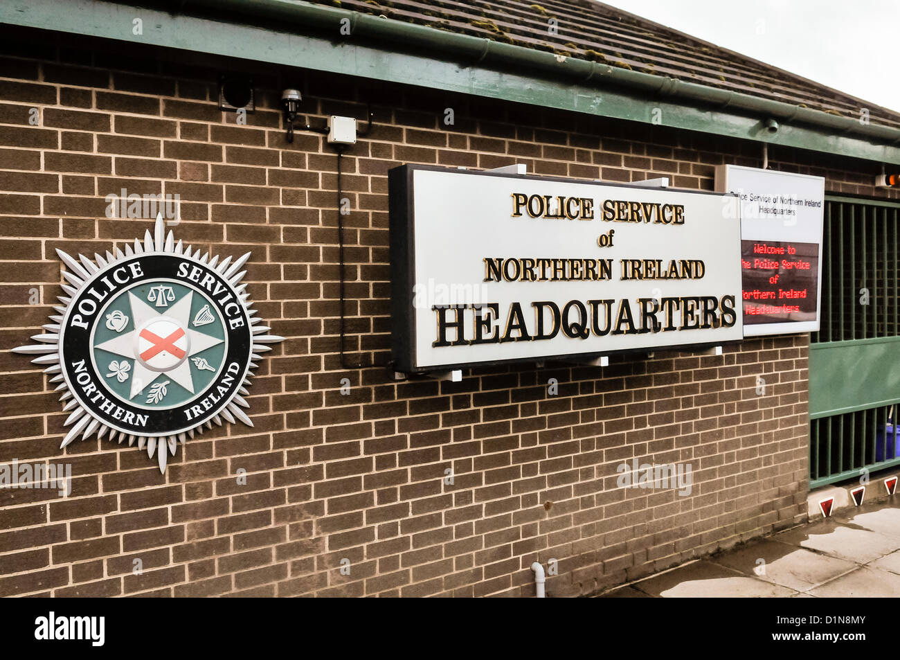 Psni knock headquarters hi-res stock photography and images - Alamy