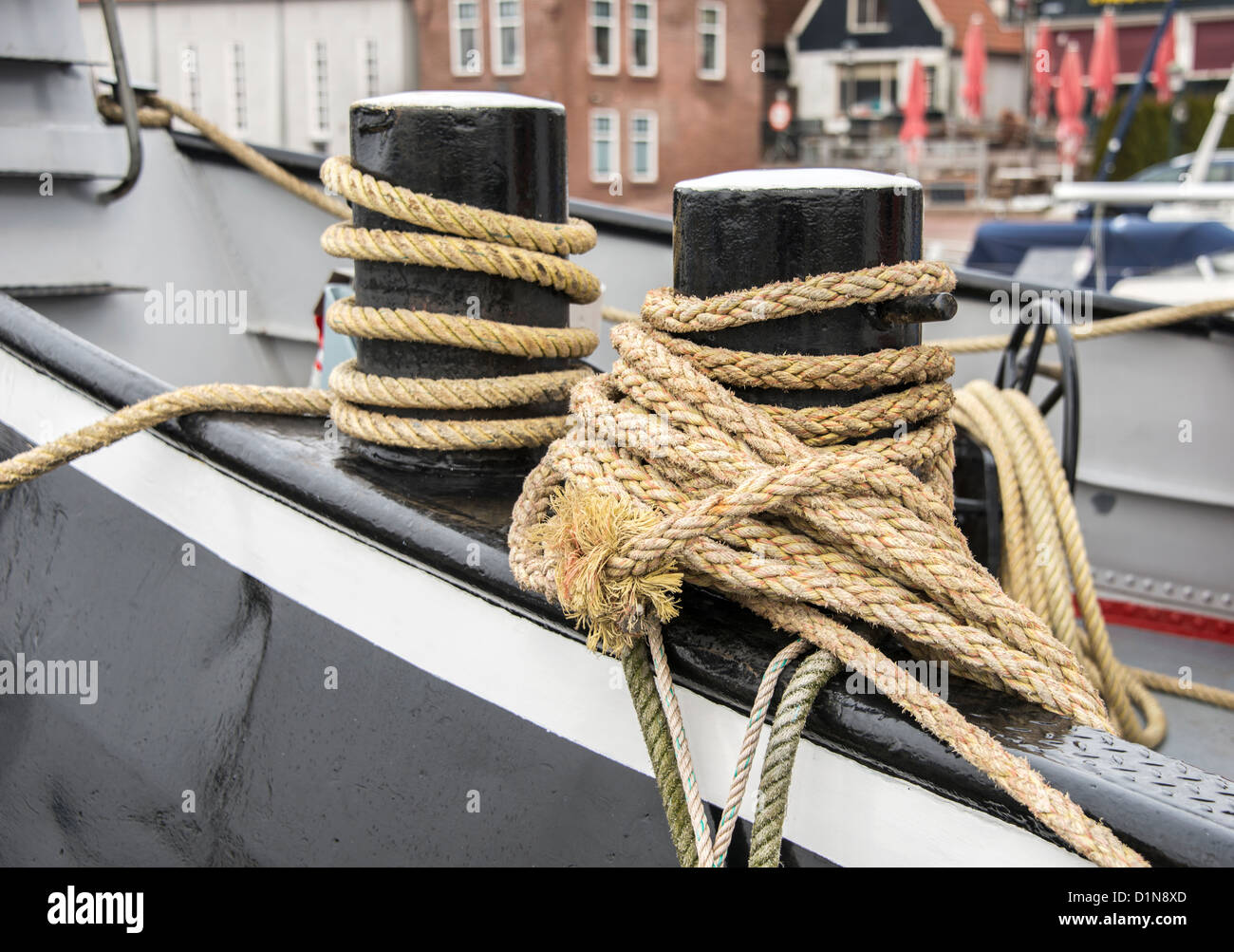 Save save metal hi-res stock photography and images - Alamy