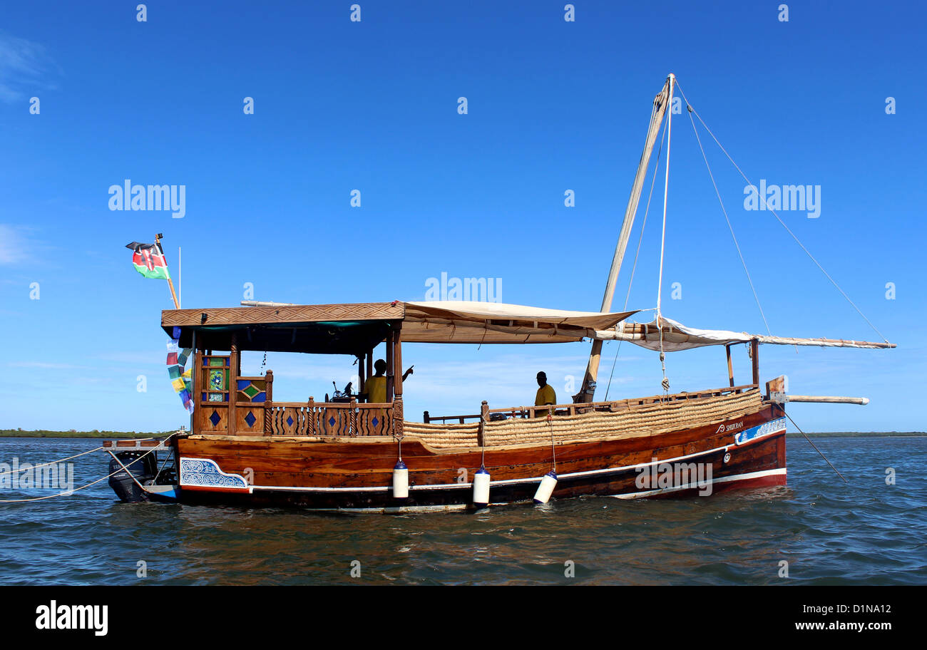 East african dhow hi-res stock photography and images - Alamy