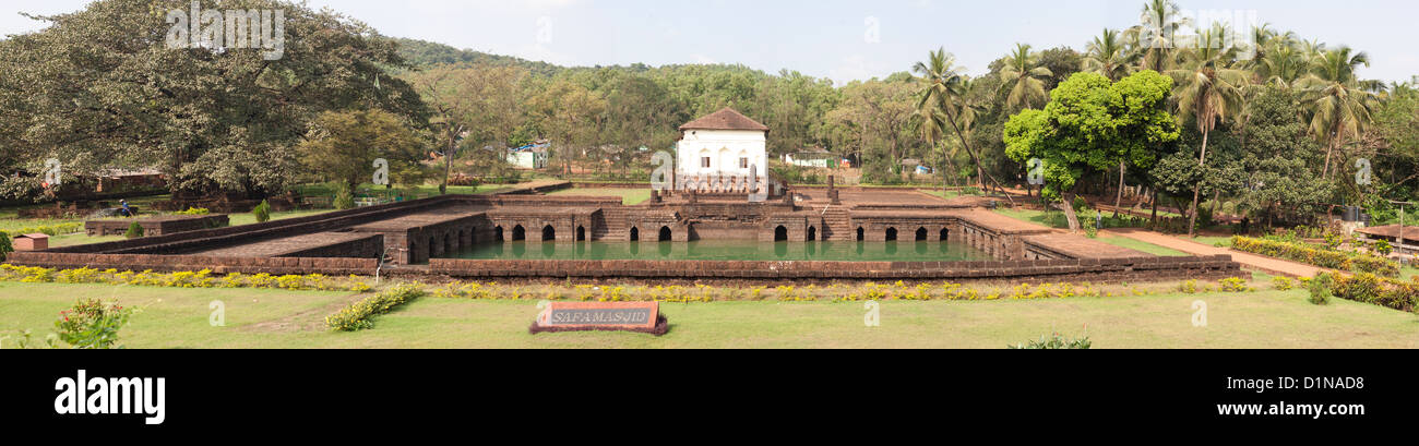 The historic Safa Masjid mosque in the town of Ponda in Goa . It is a ...