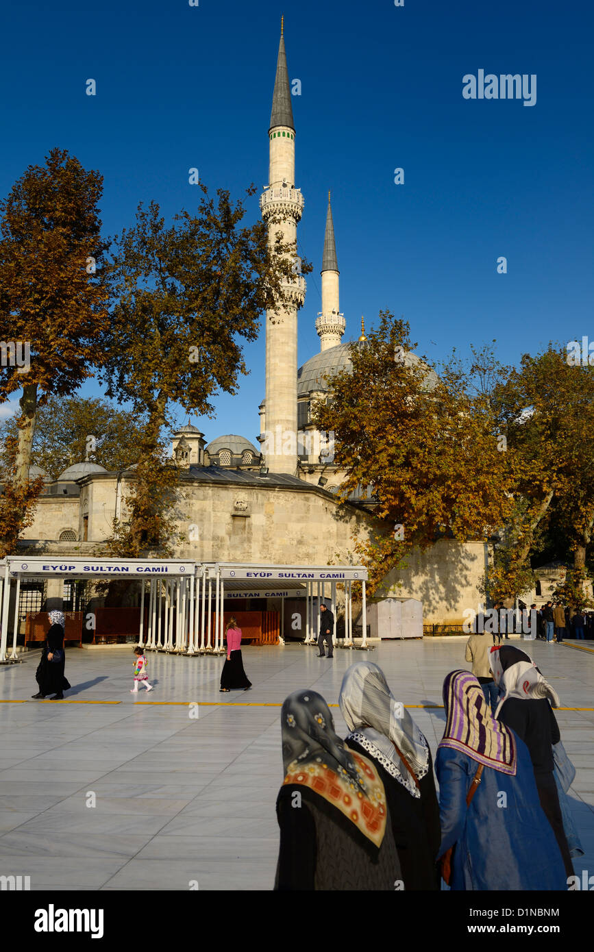 Eyüp Sultan Mosque High Resolution Stock Photography and Images - Alamy