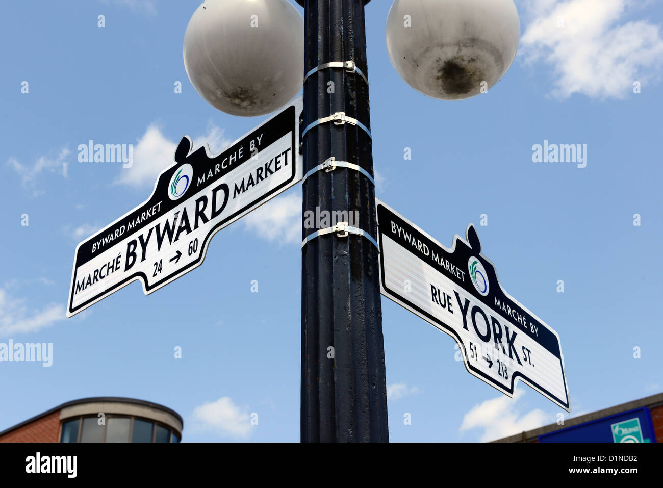 Canada street signs hi-res stock photography and images - Alamy