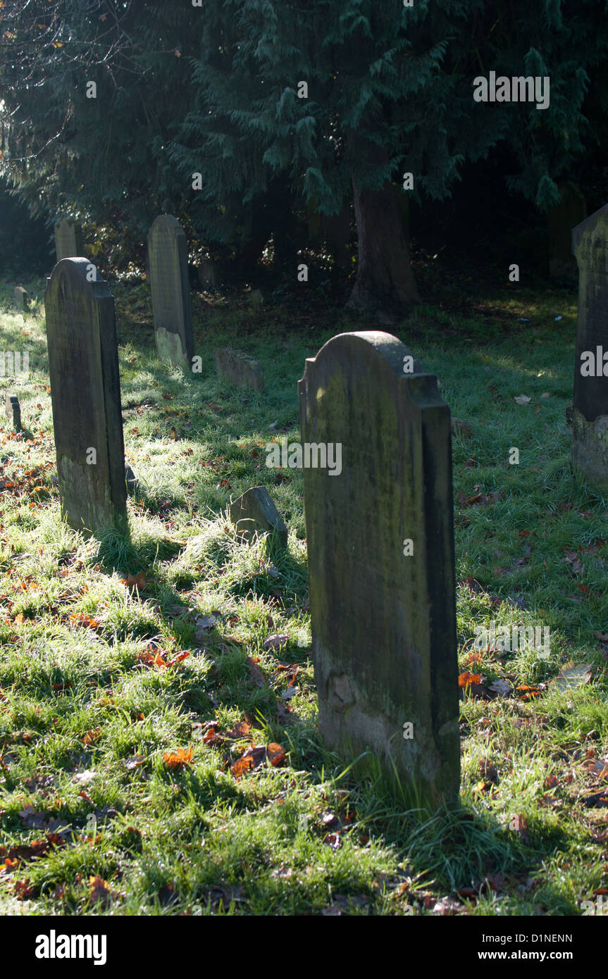Stone memorials for dead hi-res stock photography and images - Alamy