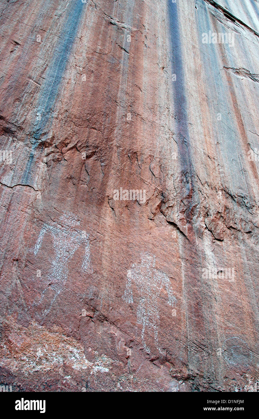Native american rock art hi-res stock photography and images - Alamy