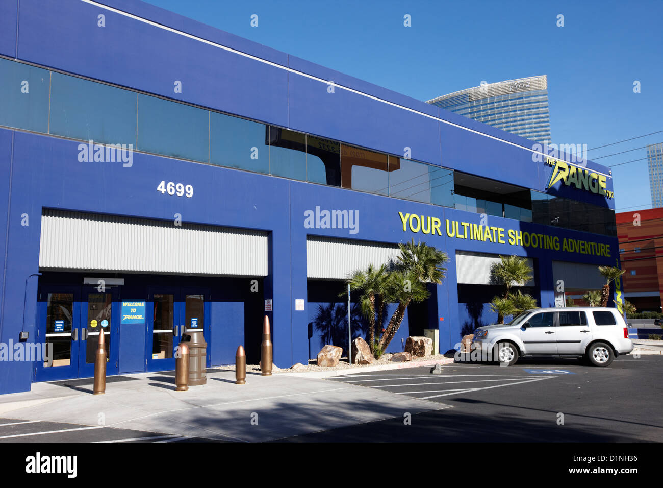 702 gun range hi-res stock photography and images - Alamy