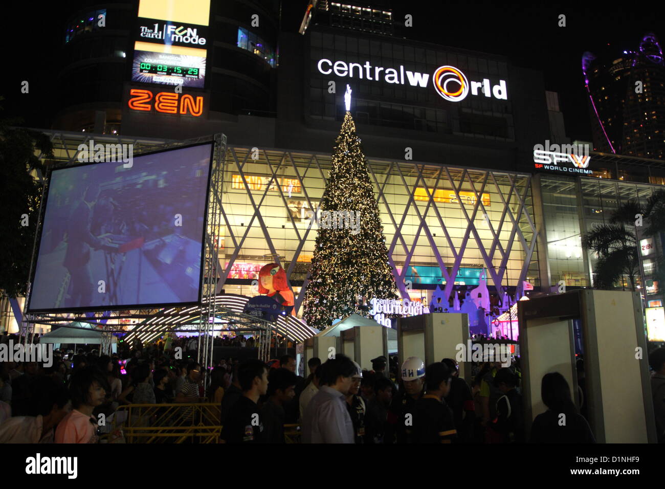 31th Dec , 2012 . Bangkok , Thailand . New year eve countdown ...