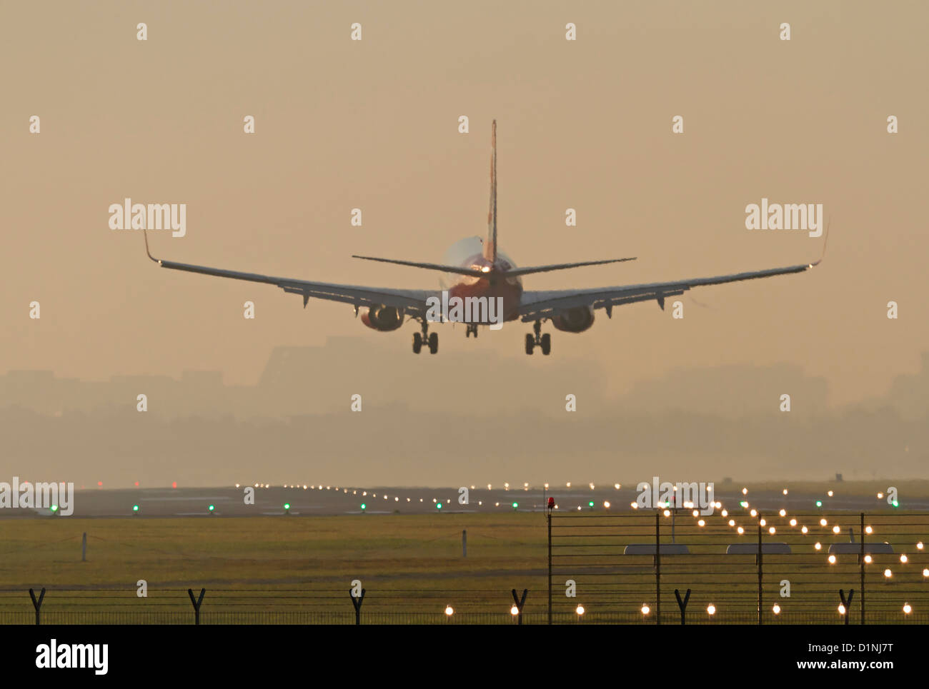 Aircraft landing strip hi-res stock photography and images - Alamy