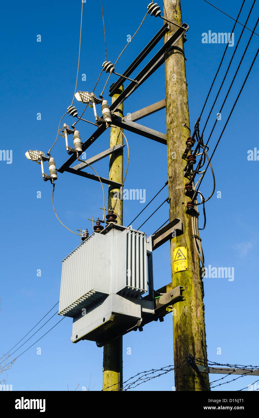 Pole mounted transformer hi-res stock photography and images - Alamy