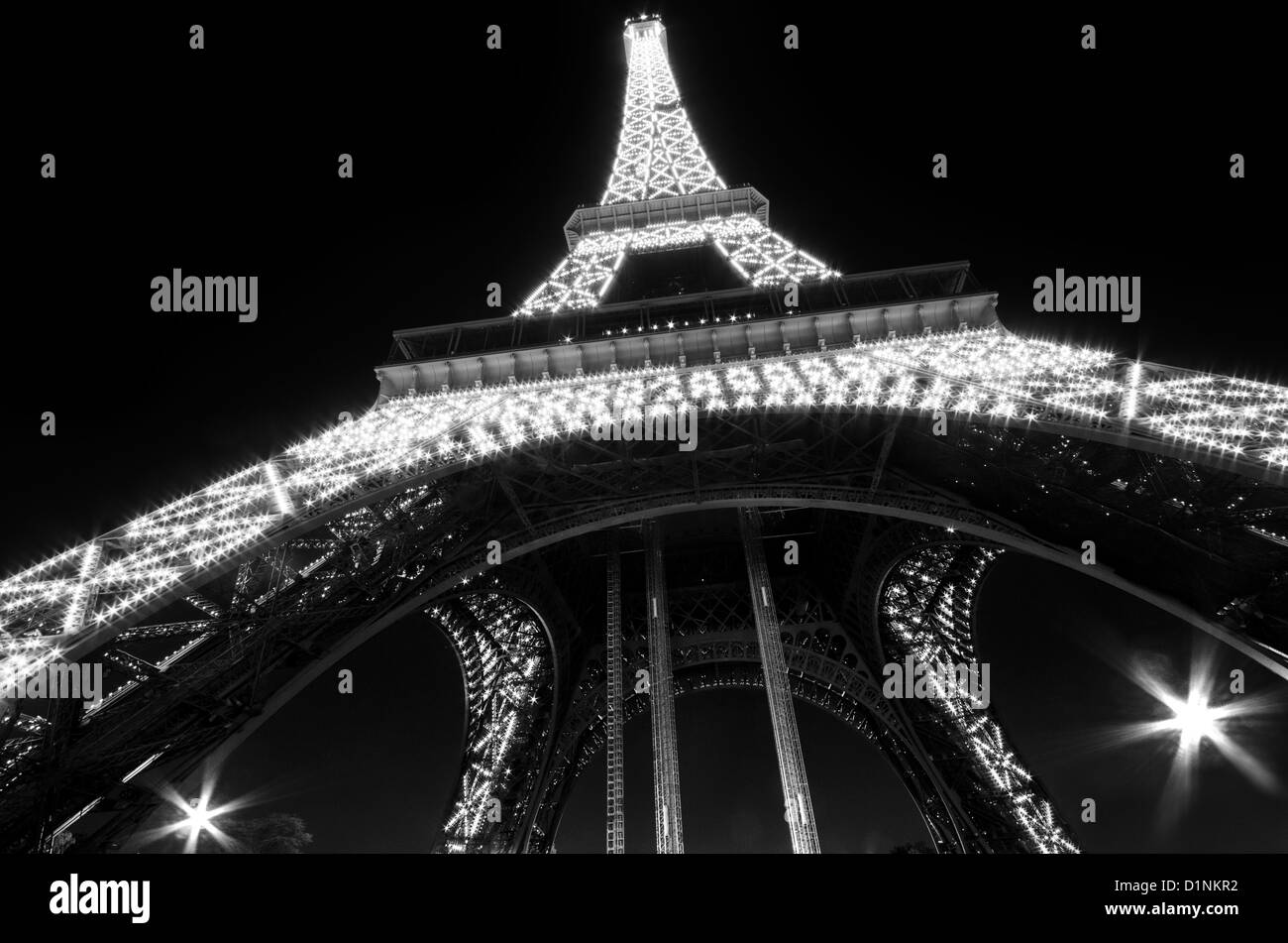 Eiffel tower and building Black and White Stock Photos & Images - Alamy