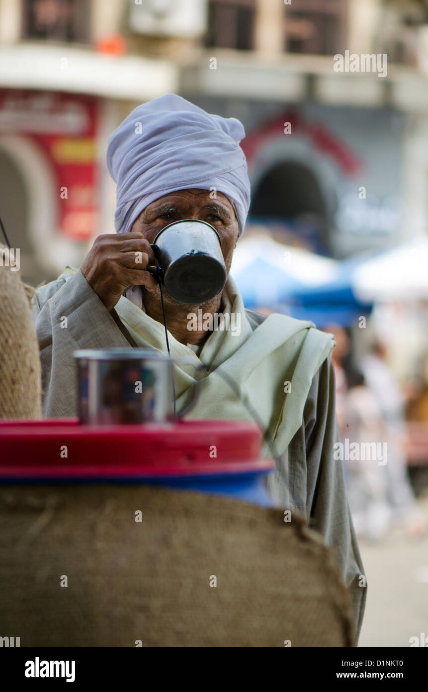 Muslim old man hi-res stock photography and images - Alamy
