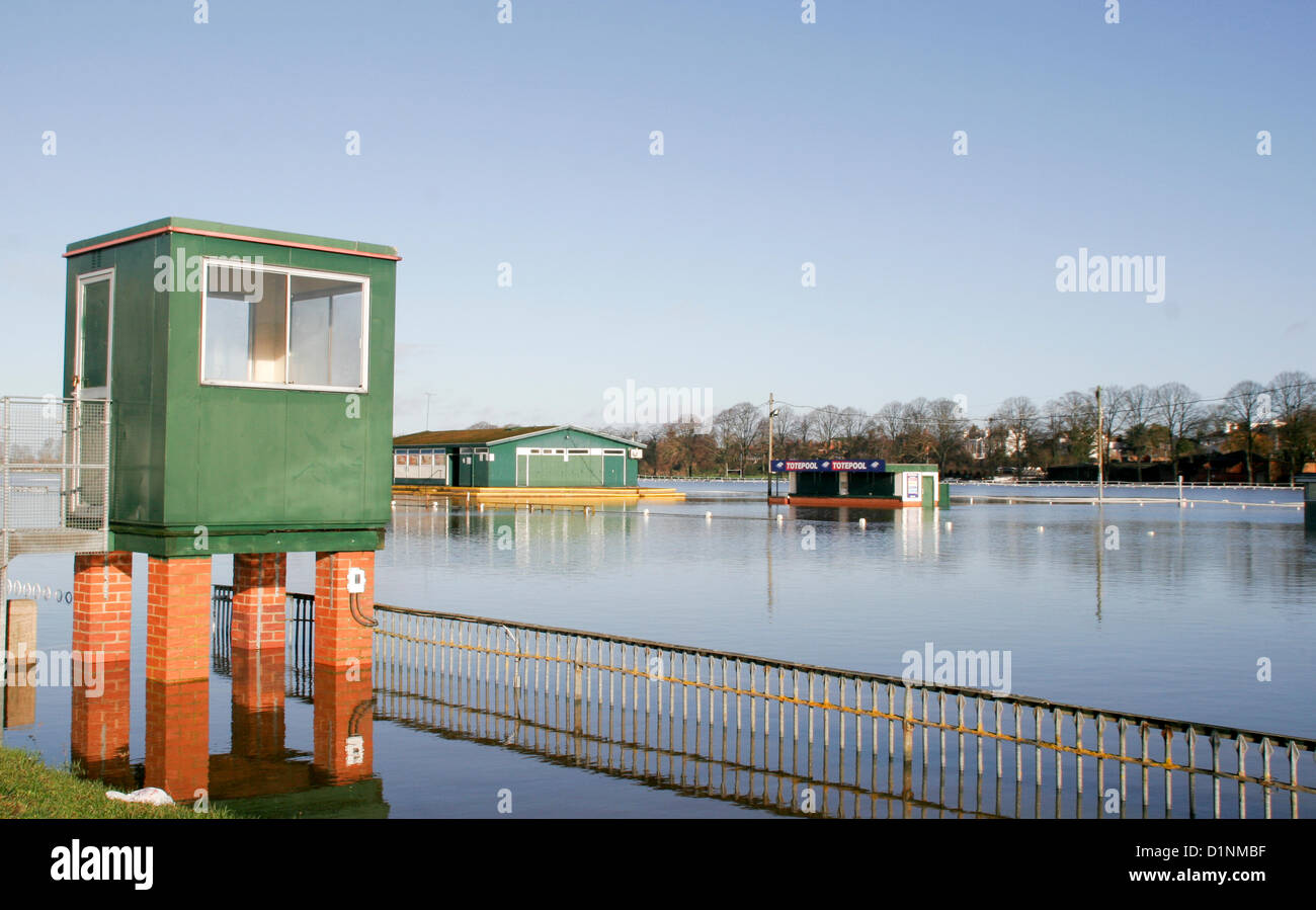 Judges box hi-res stock photography and images - Alamy