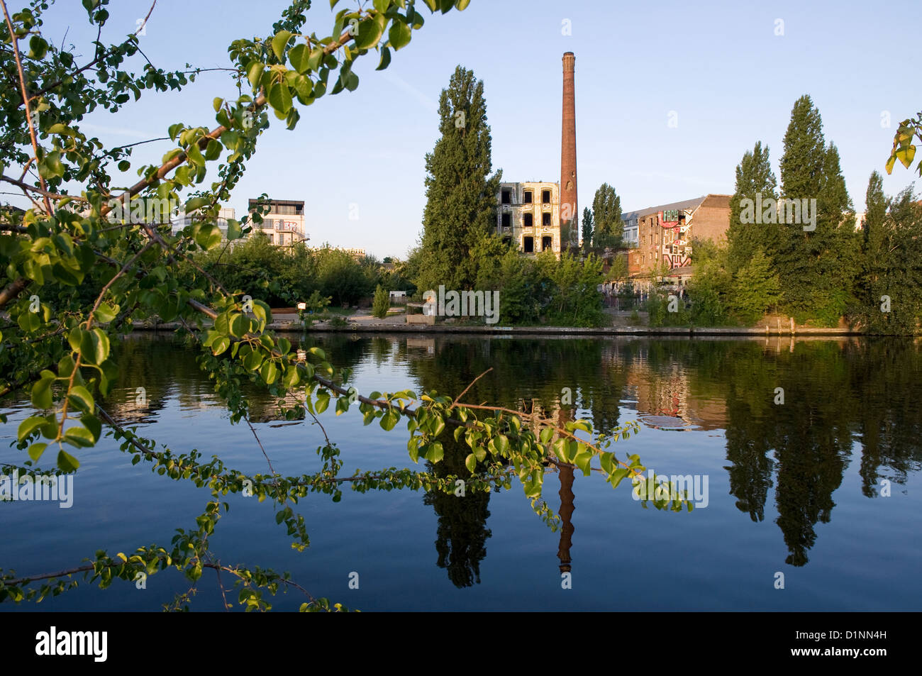 Berlin, Germany, vacant factory complex in the street Koepenicker Stock ...