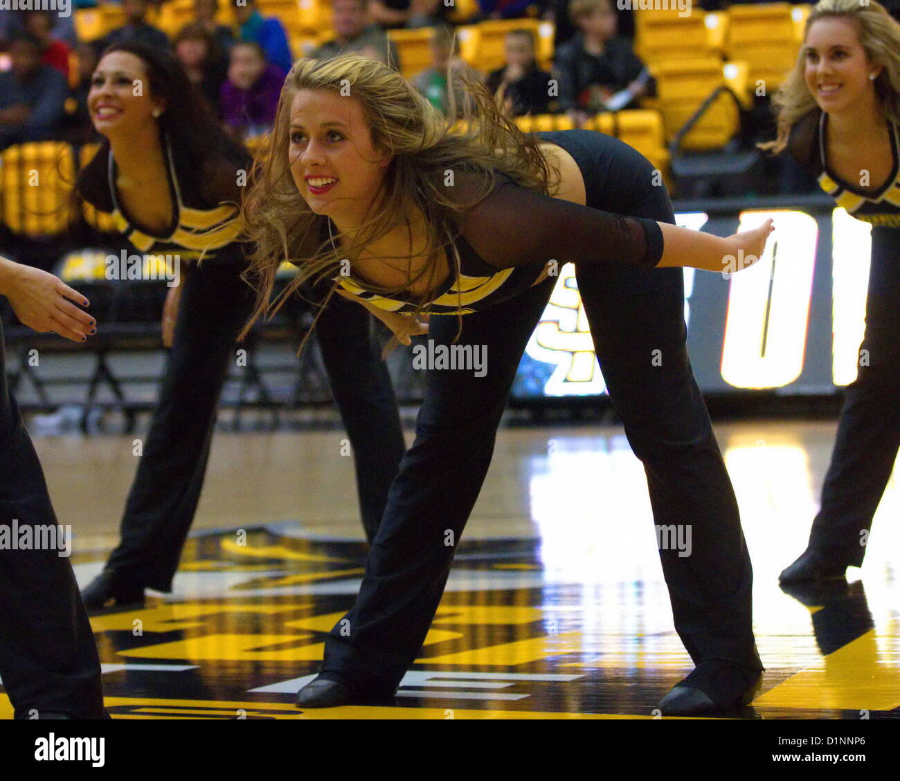 Ksu dance team performs during hi-res stock photography and images - Alamy