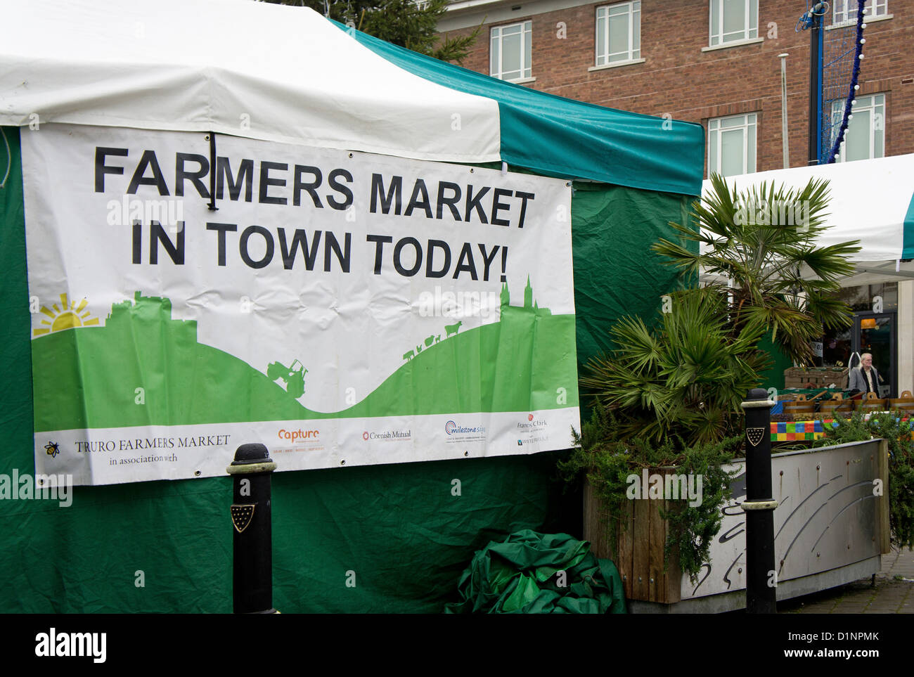 Truro, cornwall farmers market hi-res stock photography and images - Alamy
