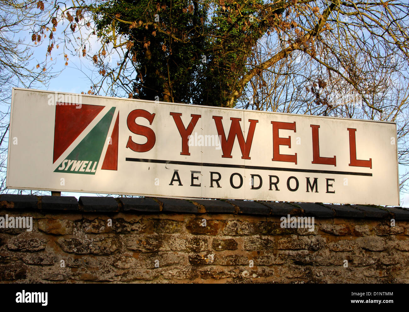Sywell airport hi-res stock photography and images - Alamy