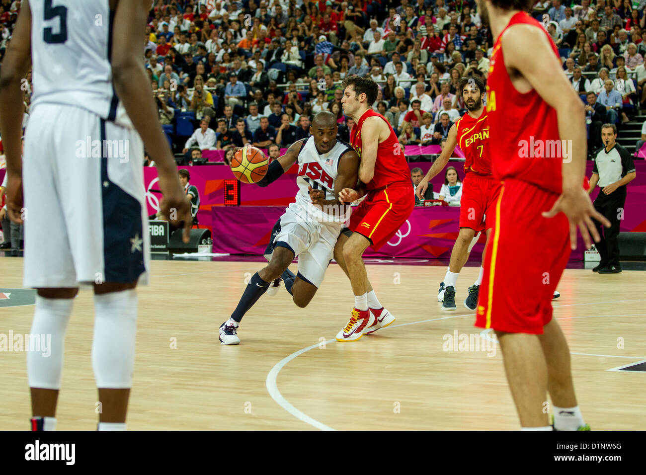 Kobe Bryant (USA) competing in the Gold Medal Men's Basketball Game at ...