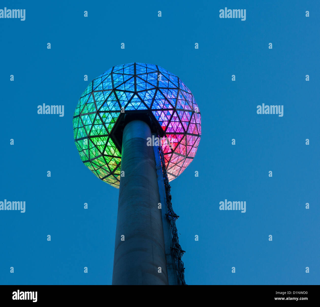 Times square ball drop hi-res stock photography and images - Alamy