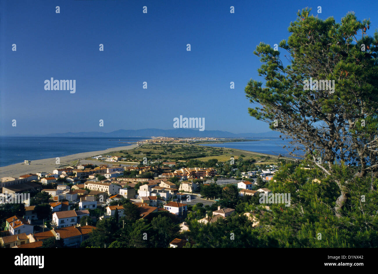 Radieuse coast and Leucate plage village, Aude, Languedoc-Roussillon ...
