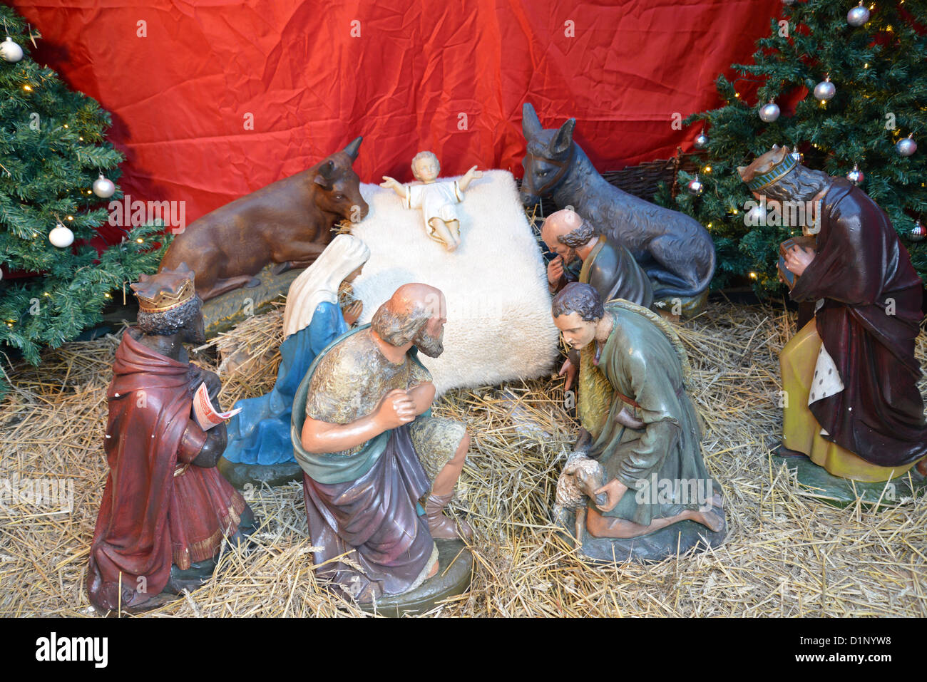 Nativity scene in Simon Stevinplein, Historic Centre of Brugge, Bruges ...