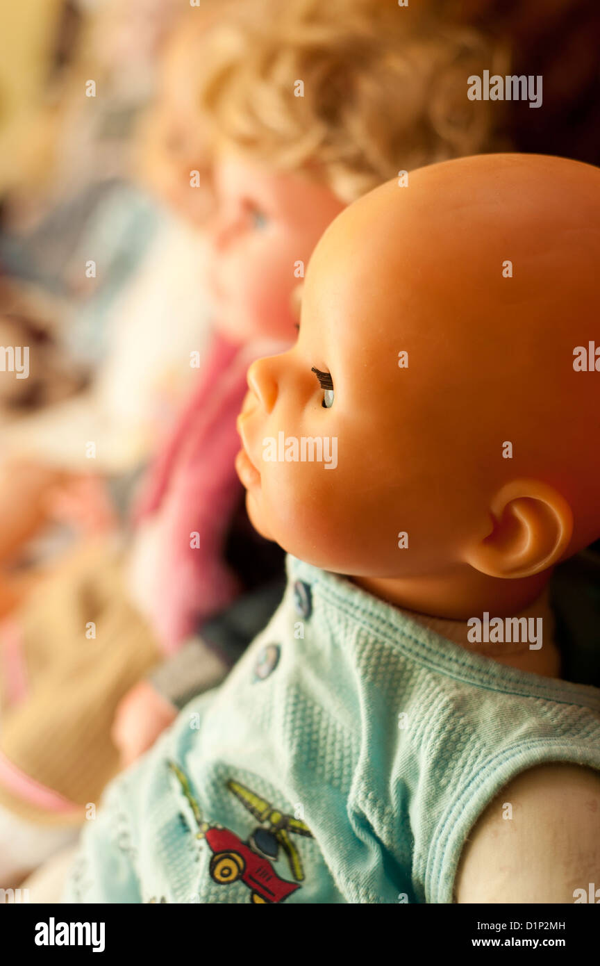 bunch of toy dolls Stock Photo - Alamy