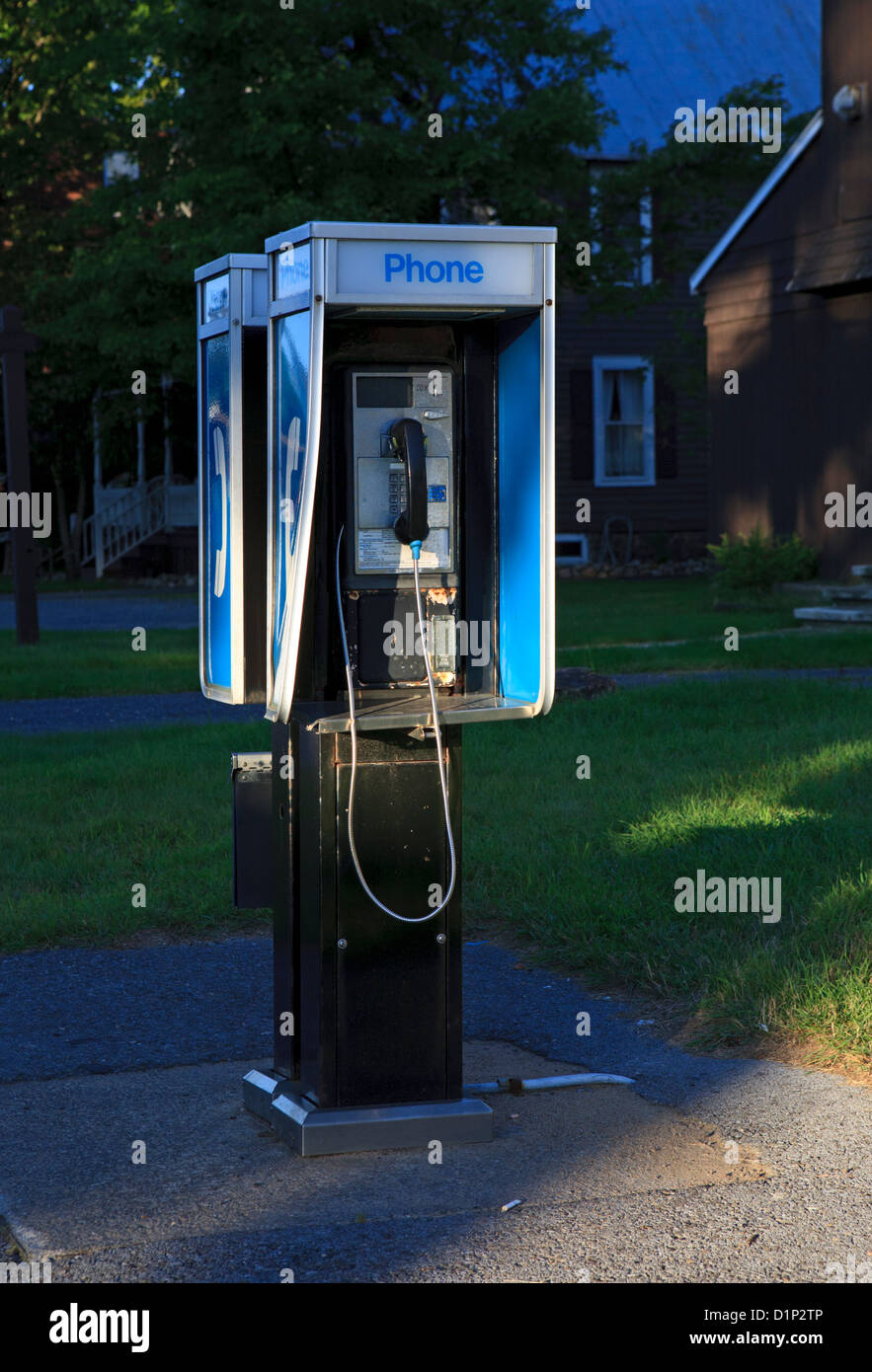 Pay phones hi-res stock photography and images - Alamy
