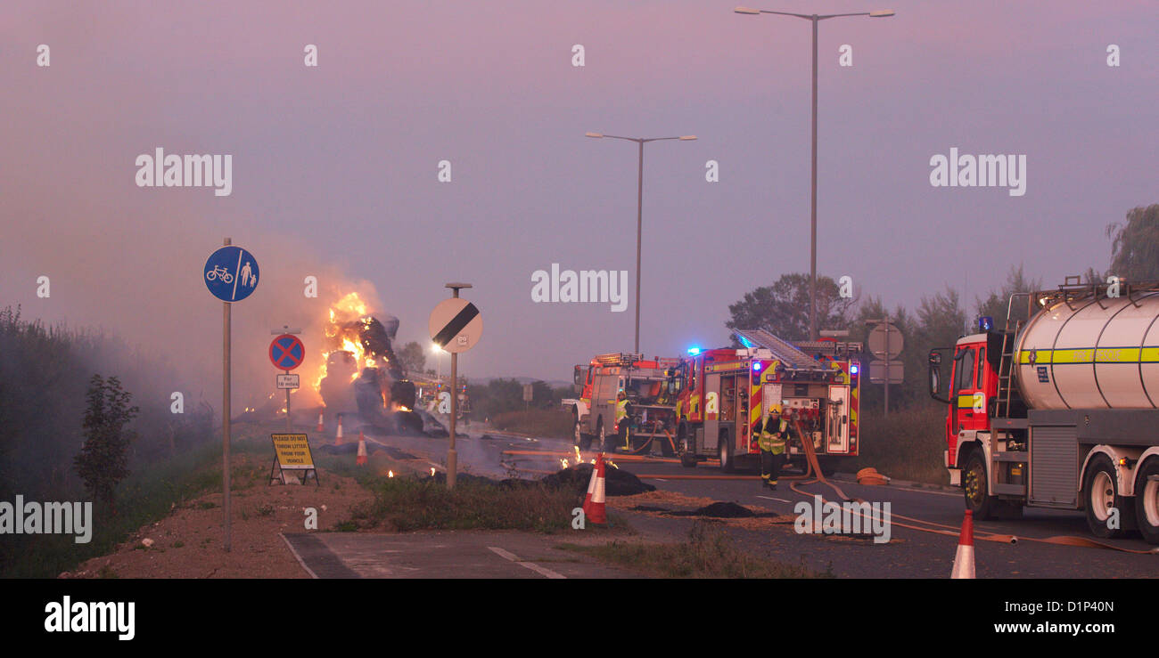 Lorry smoke hi-res stock photography and images - Alamy