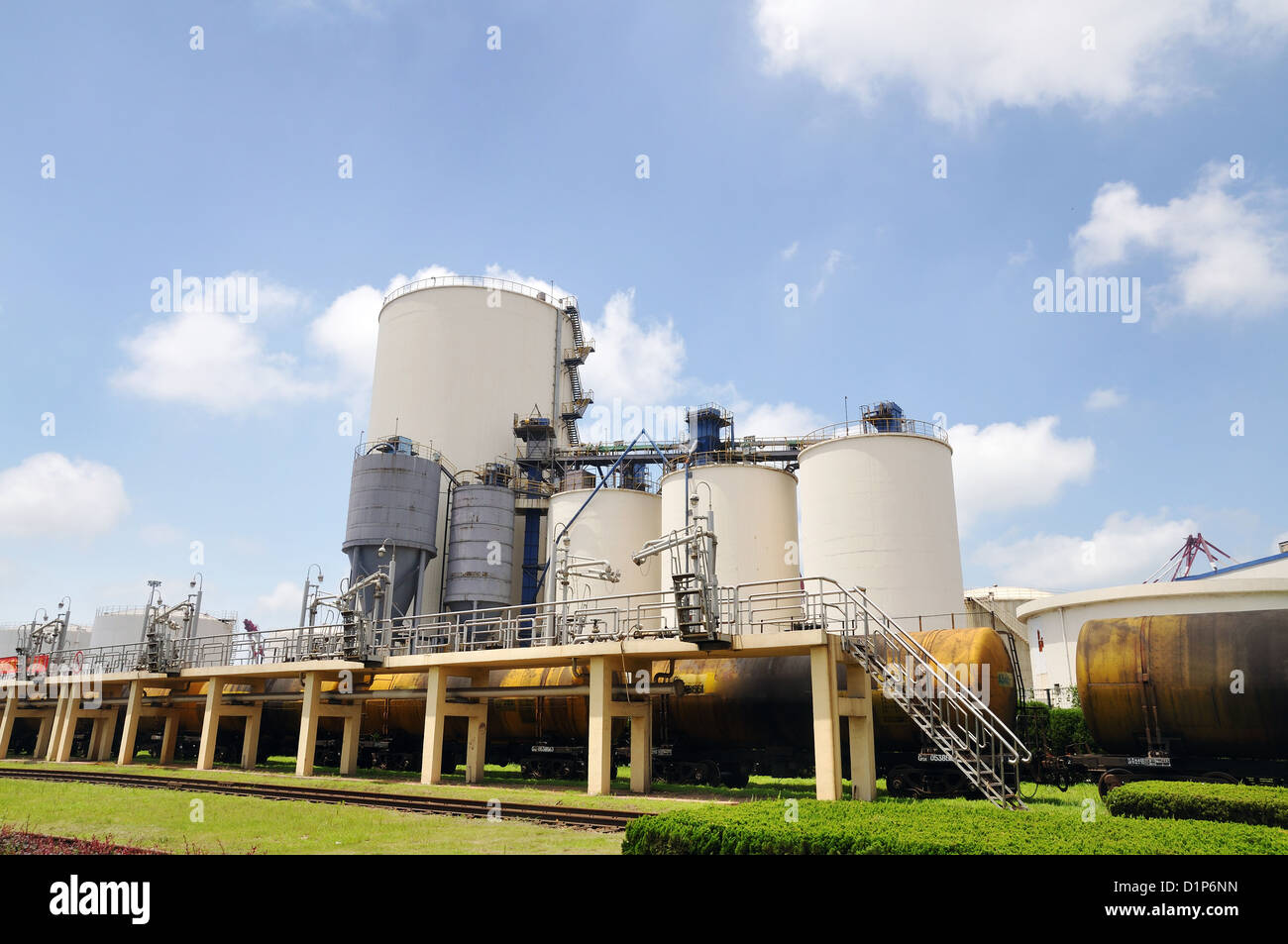 Natural gas storage tank Stock Photo - Alamy