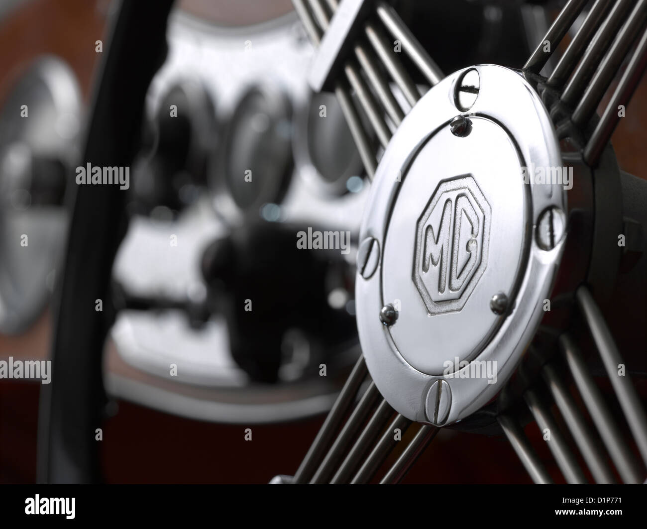 Close up of logo on steering wheel of 1949 MG, Model TC Stock Photo - Alamy