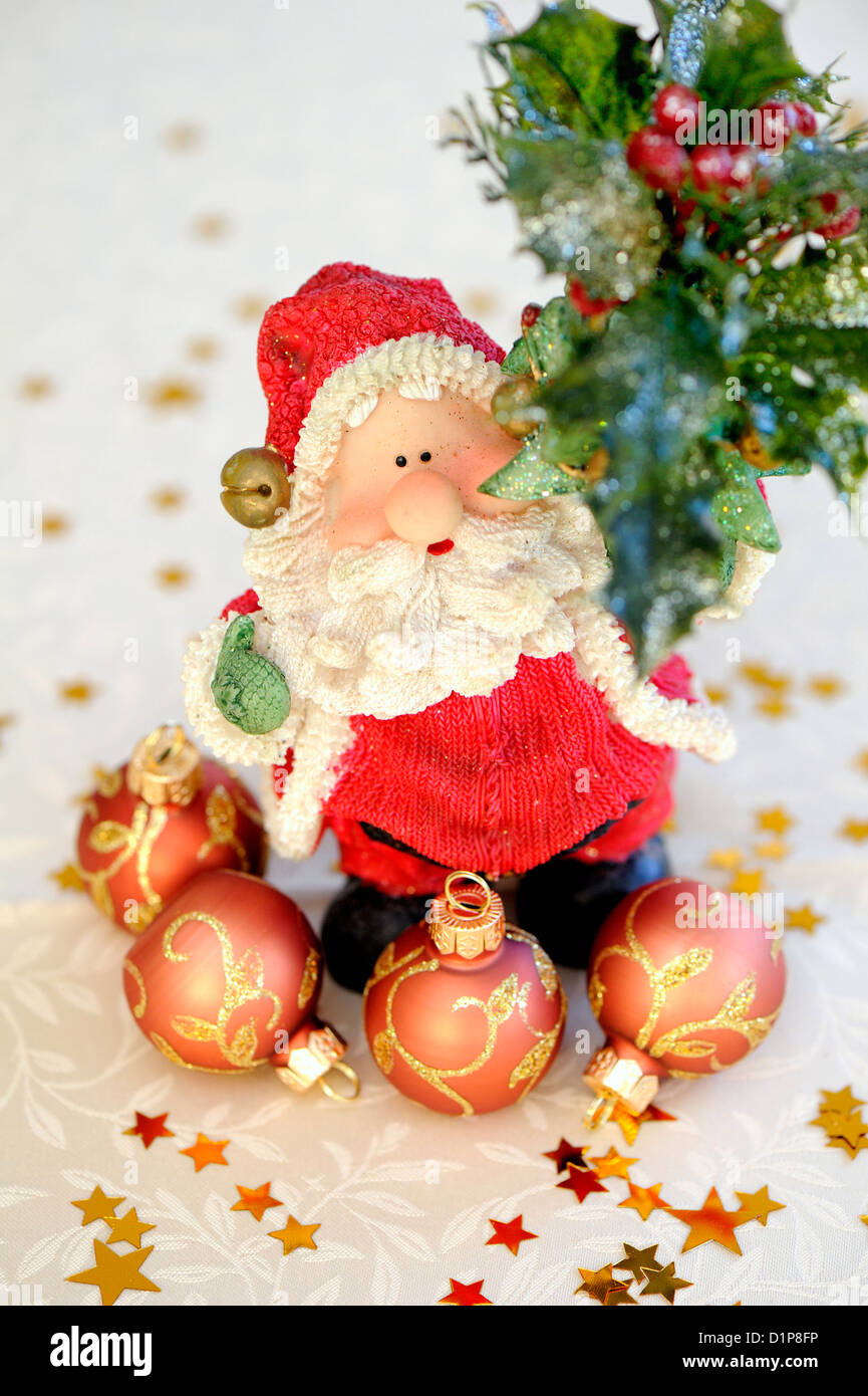 Father christmas figure hi-res stock photography and images - Alamy